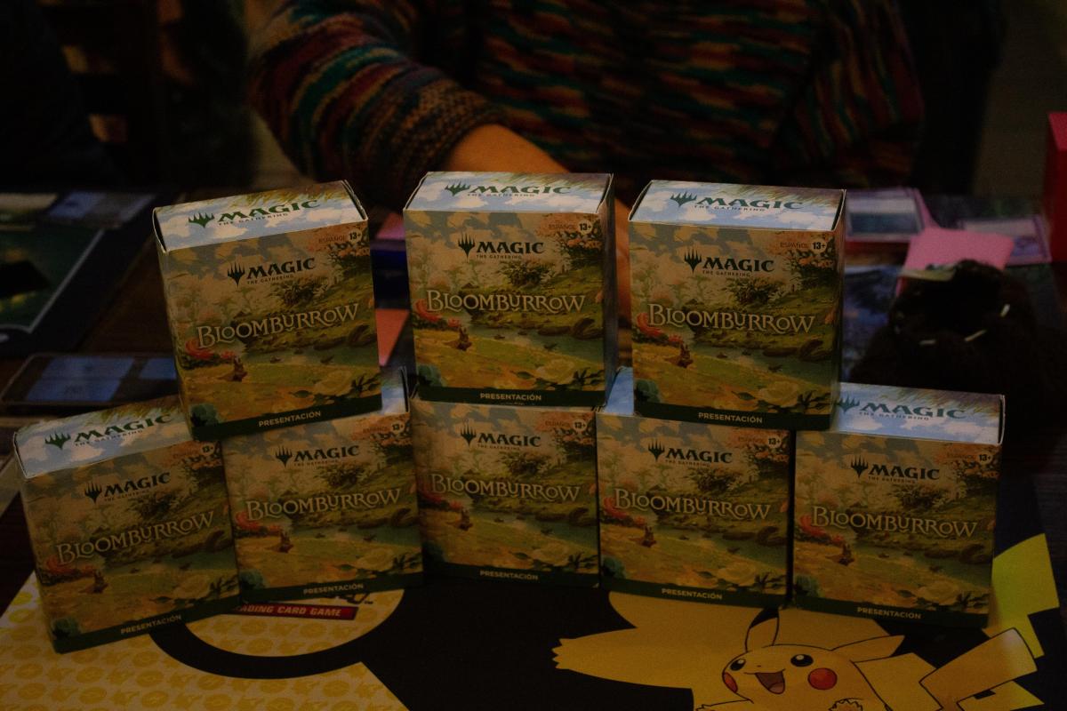 Bloomburrow: Emoción y Camaradería en el Prerelase de Magic: The Gathering – LA DADOCON